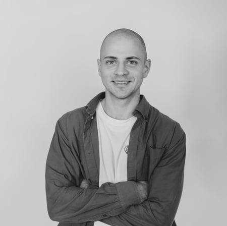 How AI Voice Cloning Technology Helps Film Studios Restore Old Movies